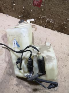 Бачок омывателя 2208690020 на Mercedes-Benz S-Class