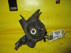 Подушка двигателя 12306-28070 на Toyota Caldina